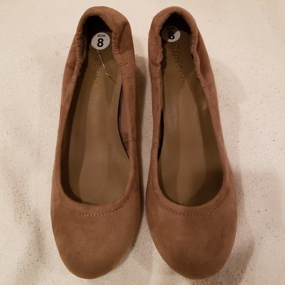 ziggy Soho | Shoes | Ziggy Soho Candace Tan Block Heel Elastic Upper ...